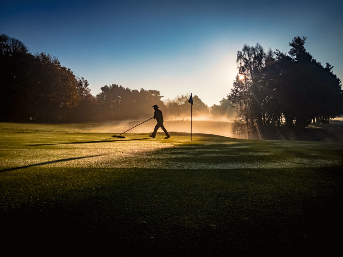 Folding Dew Brush (3m) | Water/Dew Removal | BMS Products