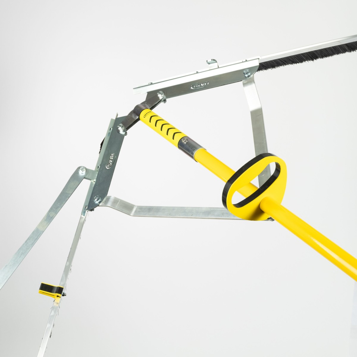 Folding Dew Brush (3m) | Water/Dew Removal | BMS Products
